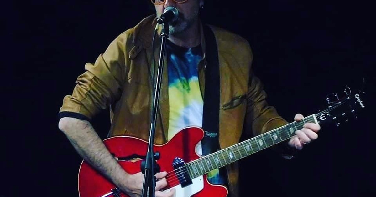 Matteo Bartolotti - Cantante, chitarrista - Ravenna | Kleisma.com
